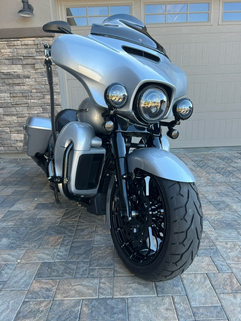 Native Custom Baggers Fat Tire - Color Matched Harley Bagger Painted ...
