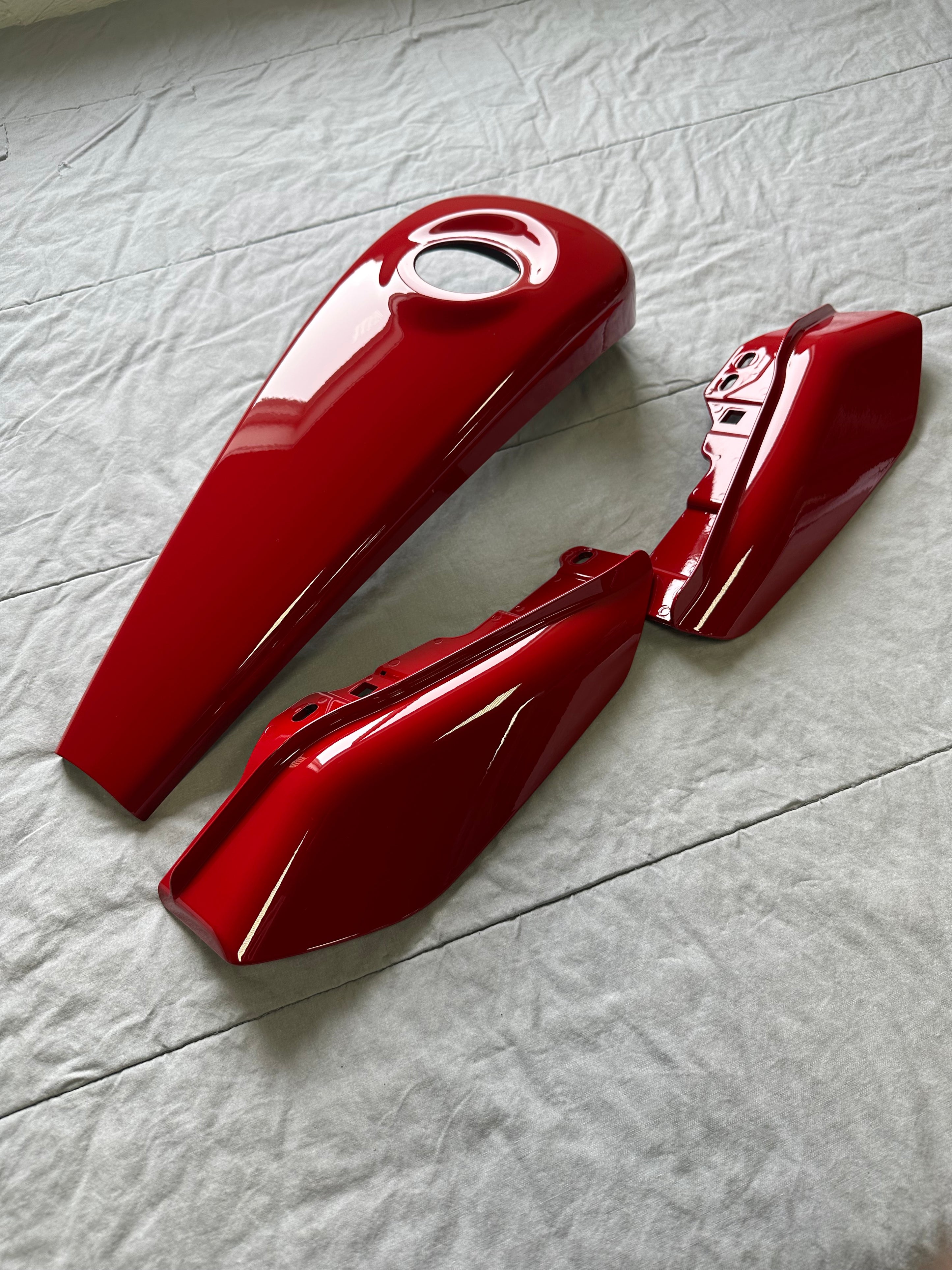 Harley Bagger Color Match Curvaceous Kustom Metal Dash, klock werks ...